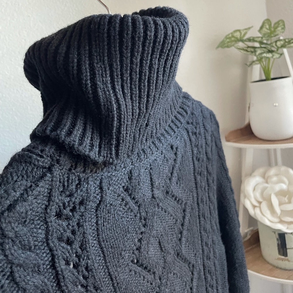 Black Chunky Cable Knit Turtleneck Sweater - Gem